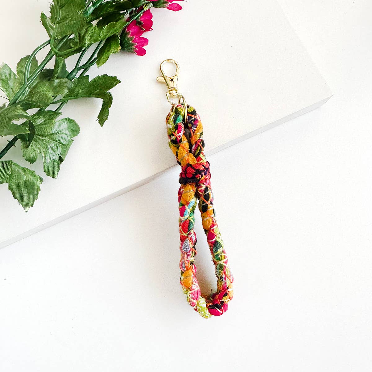 Kantha Intertwined Keychain Bag Clip – Circa Boutique + Gifts