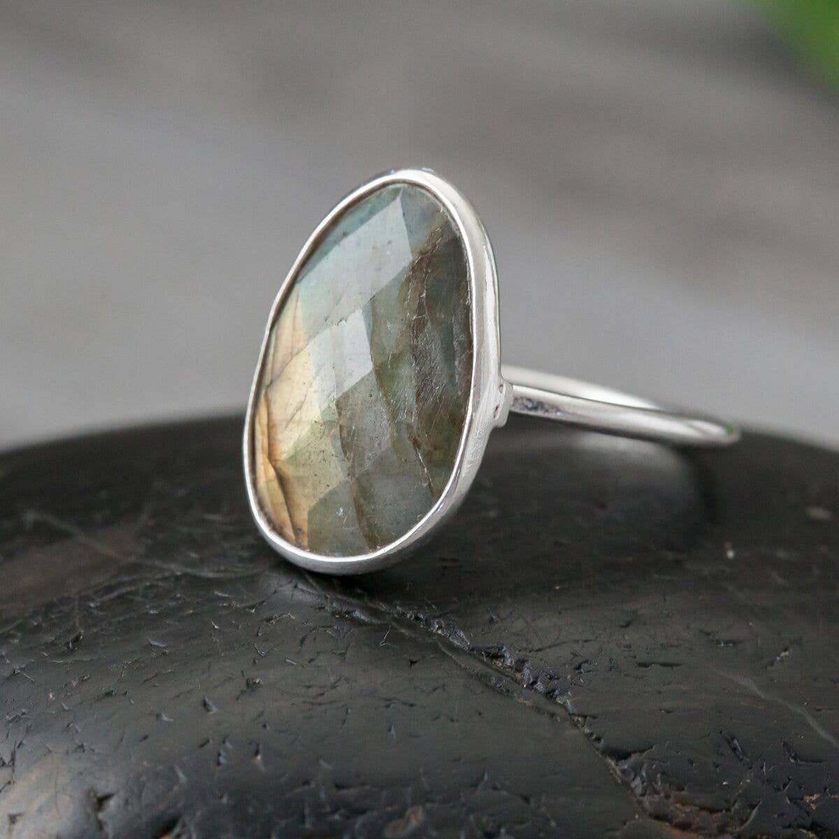 Sterling Silver Faceted Stone Ring – Circa Boutique + Gifts